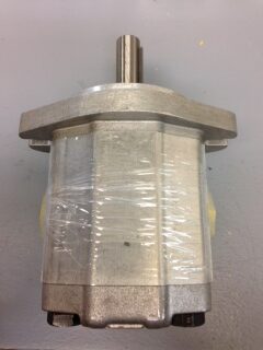 SAUER DANFOSS SNM/219 C106 MAF Hydraulic Motor - Northwest RV Supply